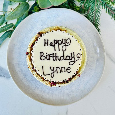 Chocolate Plaque with piped message for cakes | Rosalie Gourmet Market